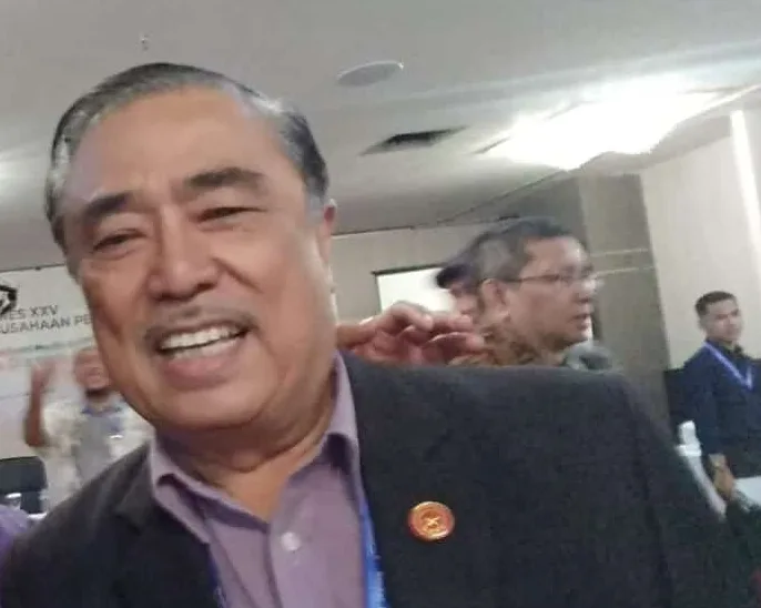 Alwi Hamu Meninggal Dunia: Jejaknya di Dunia Pers yang Tak Terlupakan ...